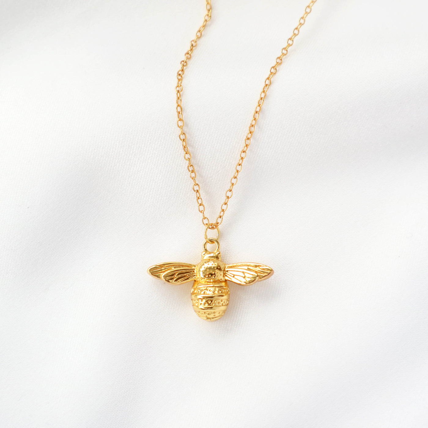 Queen Bumble Bee Necklace Women's | Rani & Co.